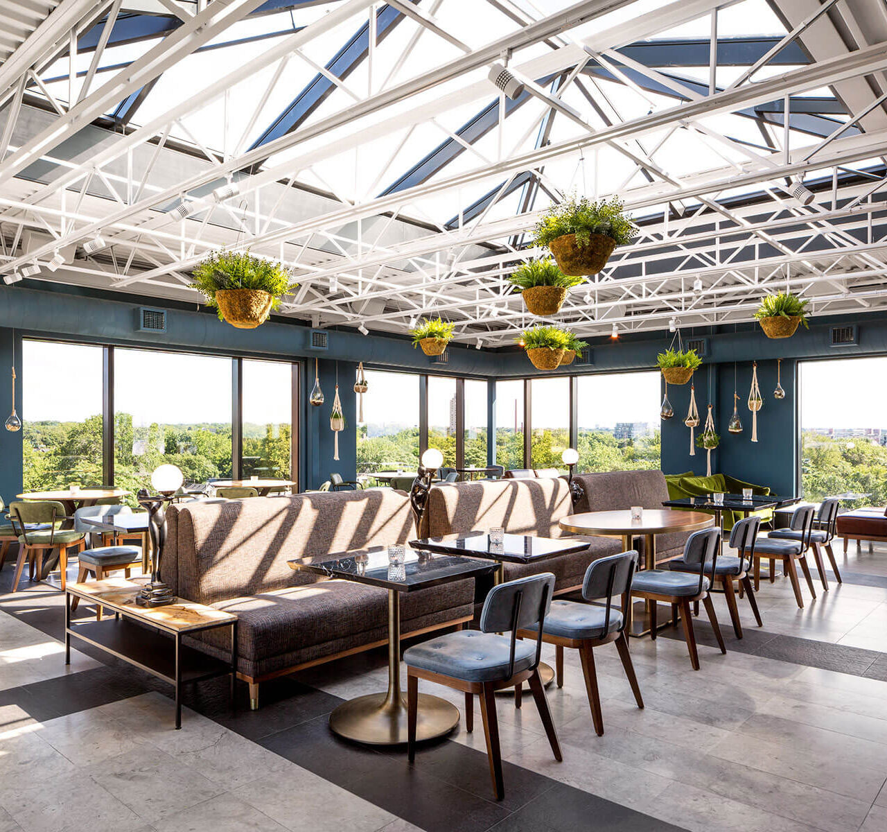 About Us - Toronto Luxury Hotel | The Broadview Hotel