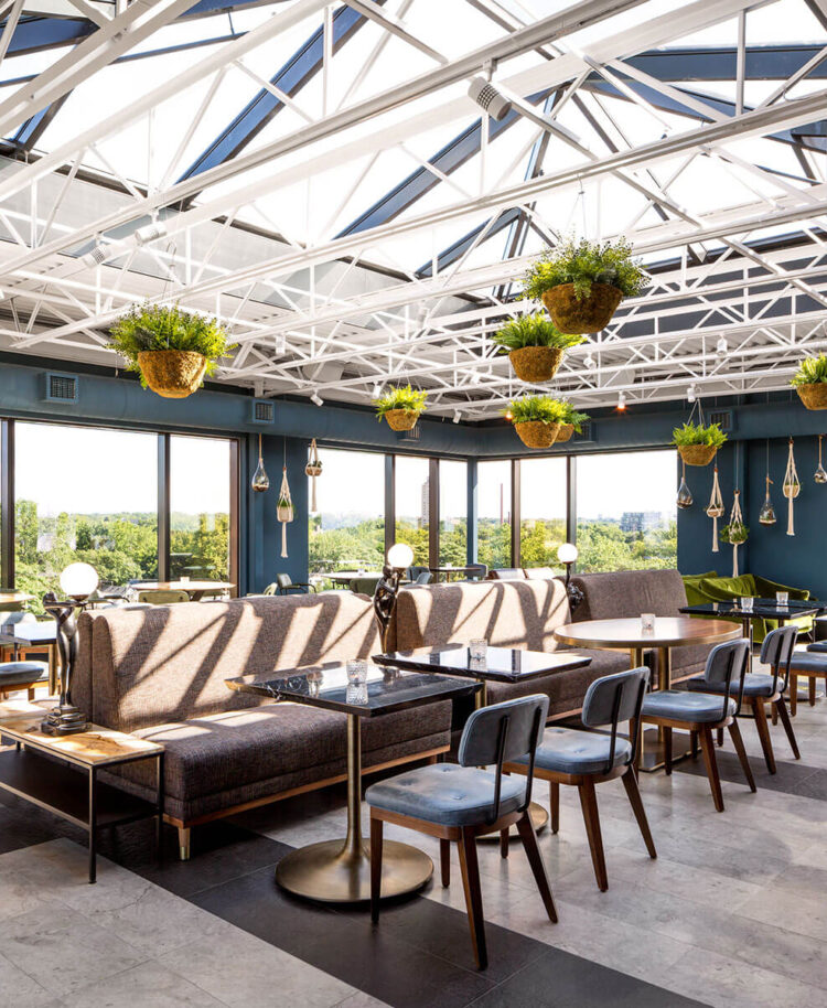 About Us - Toronto Luxury Hotel | The Broadview Hotel